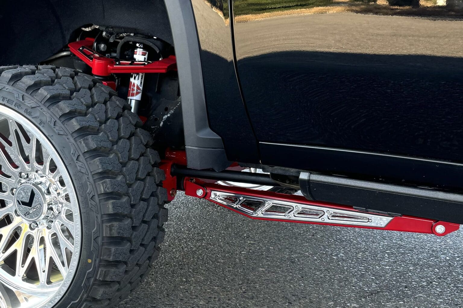 *Boxed Compression Struts Kit, 2020-2025 GM Truck 2500/3500 (#52450 ...